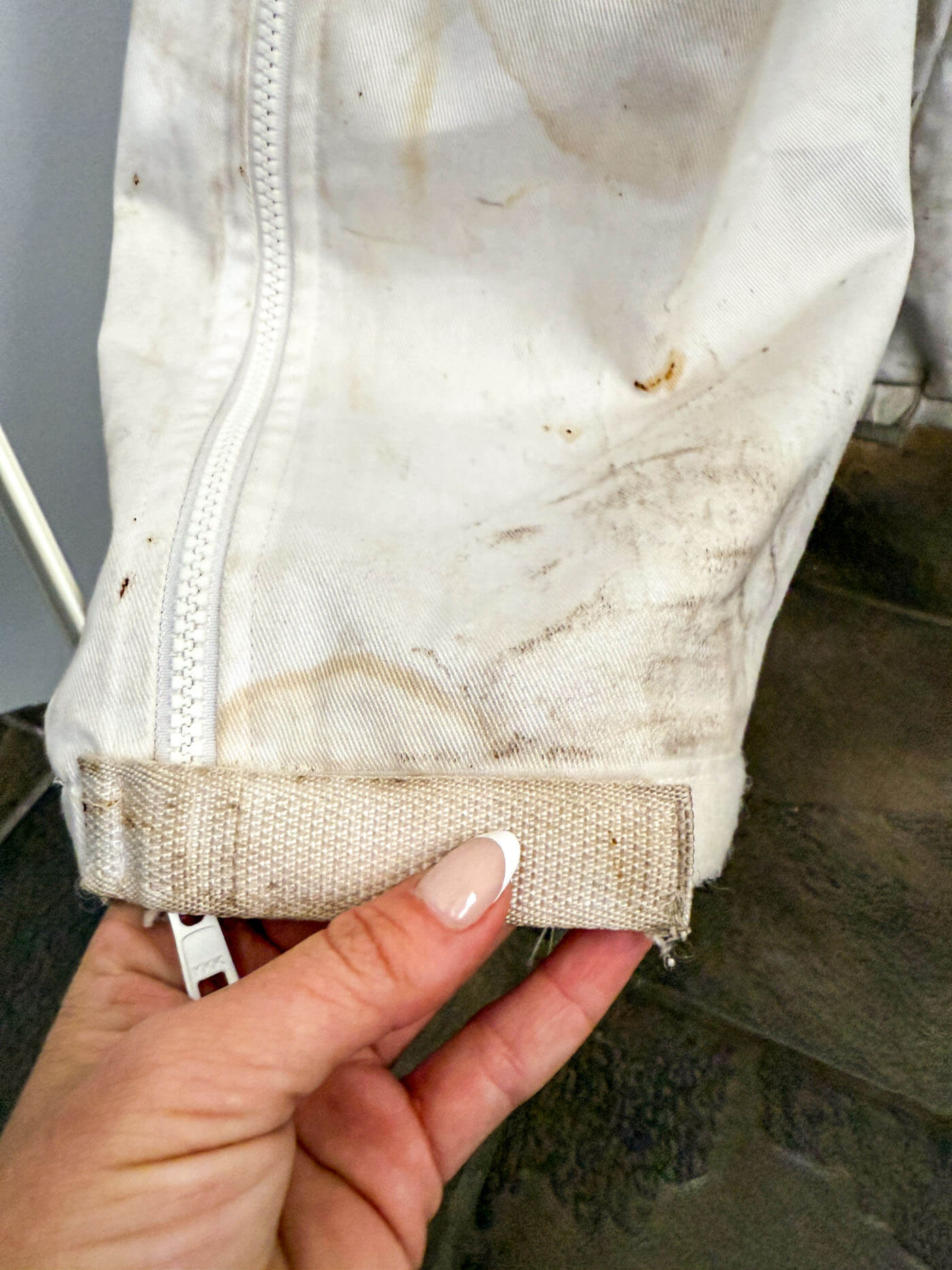 Washing & Maintaining Your Beekeeping Suit: A Step By Step Guide ...